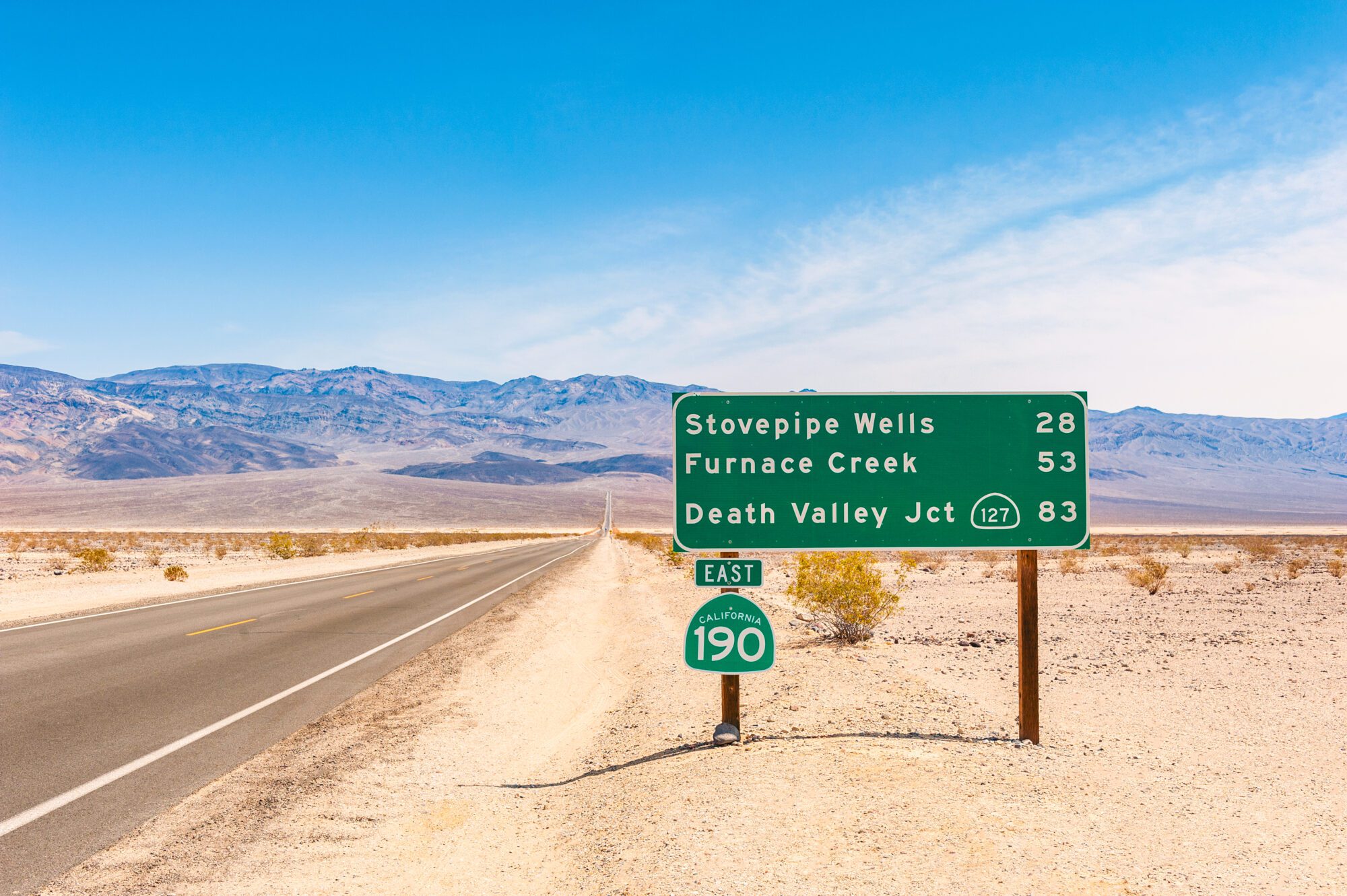 How To Plan An Unforgettable 2 Day Death Valley Itinerary