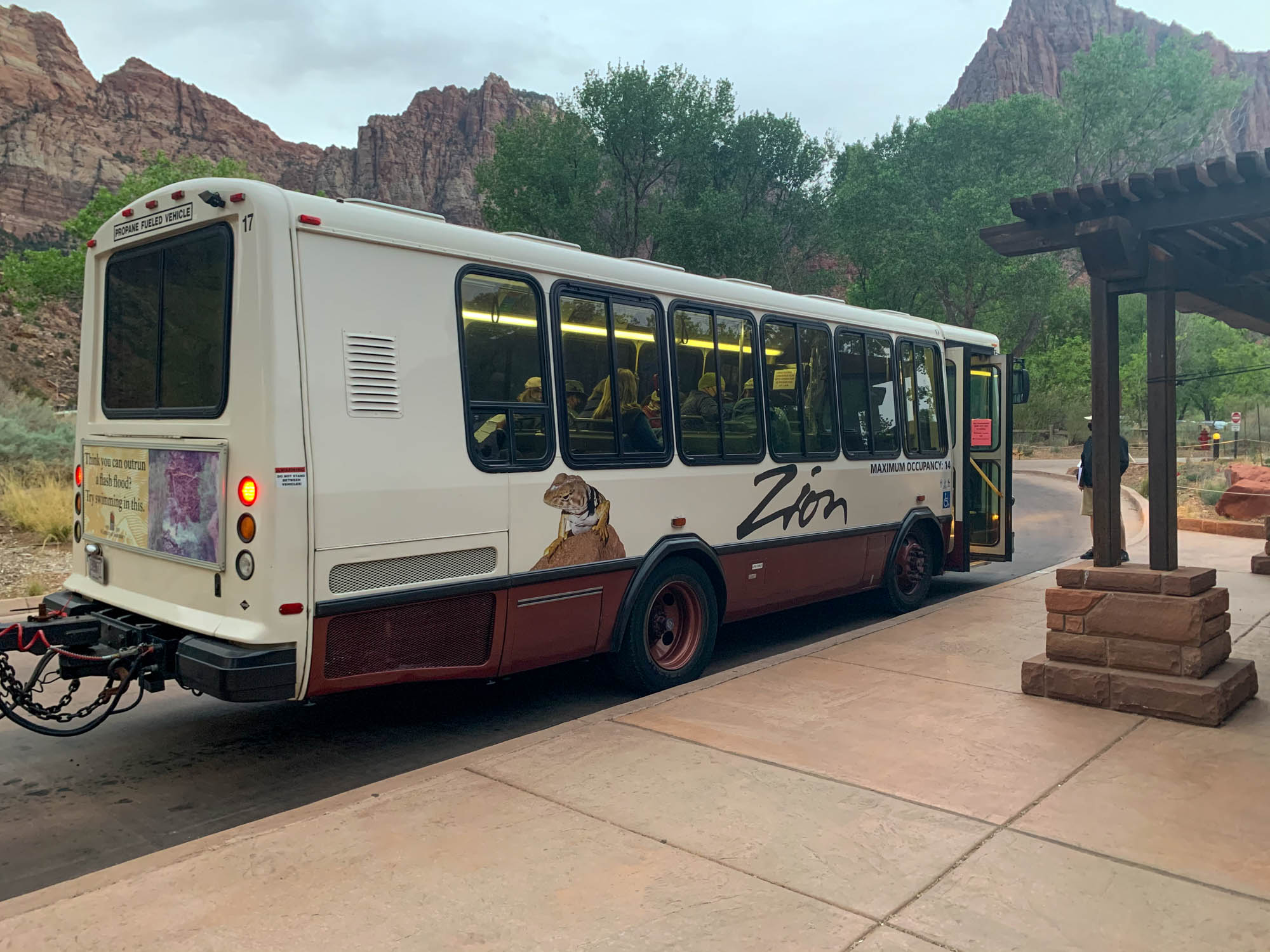 How To Plan An Amazing 2 Day Zion National Park Itinerary