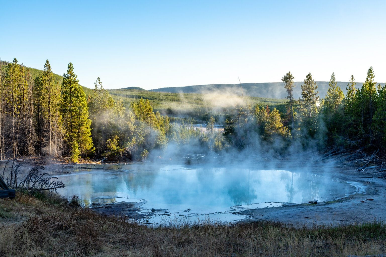 Where To Stay In Yellowstone: The Best Areas + Hotels