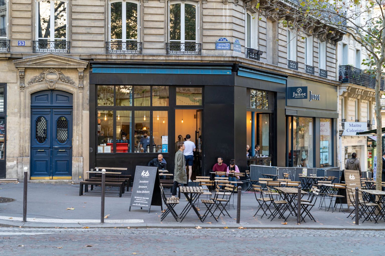 The Best Coffee In Paris: 8 Amazing Paris Coffee Shops