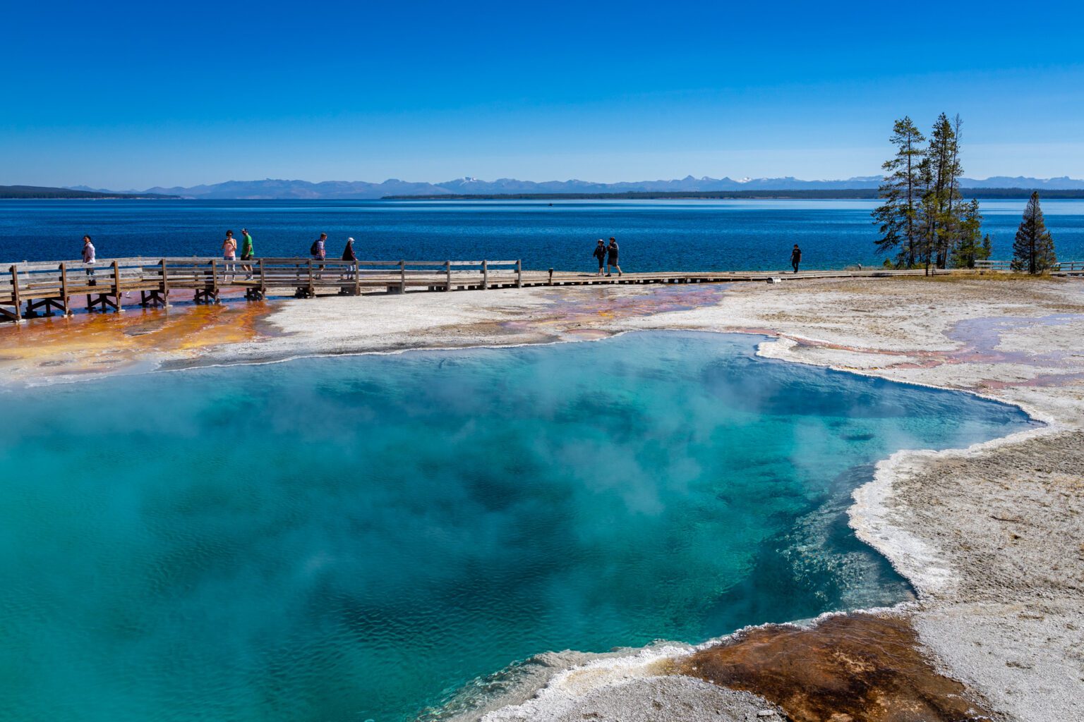 A Perfect 4 Day Yellowstone Itinerary (for First Timers)