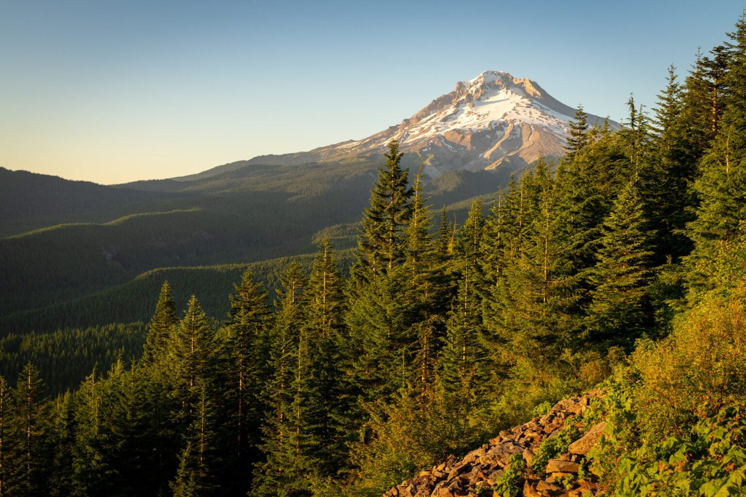 Hiking At Mount Hood: A Complete Guide For First Timers