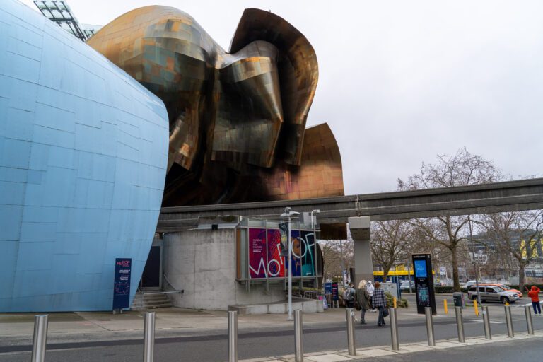 Exactly How To Spend 2 Days In Seattle: A Complete Guide