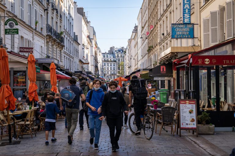 Where To Stay In Paris: A Complete Guide For First Timers