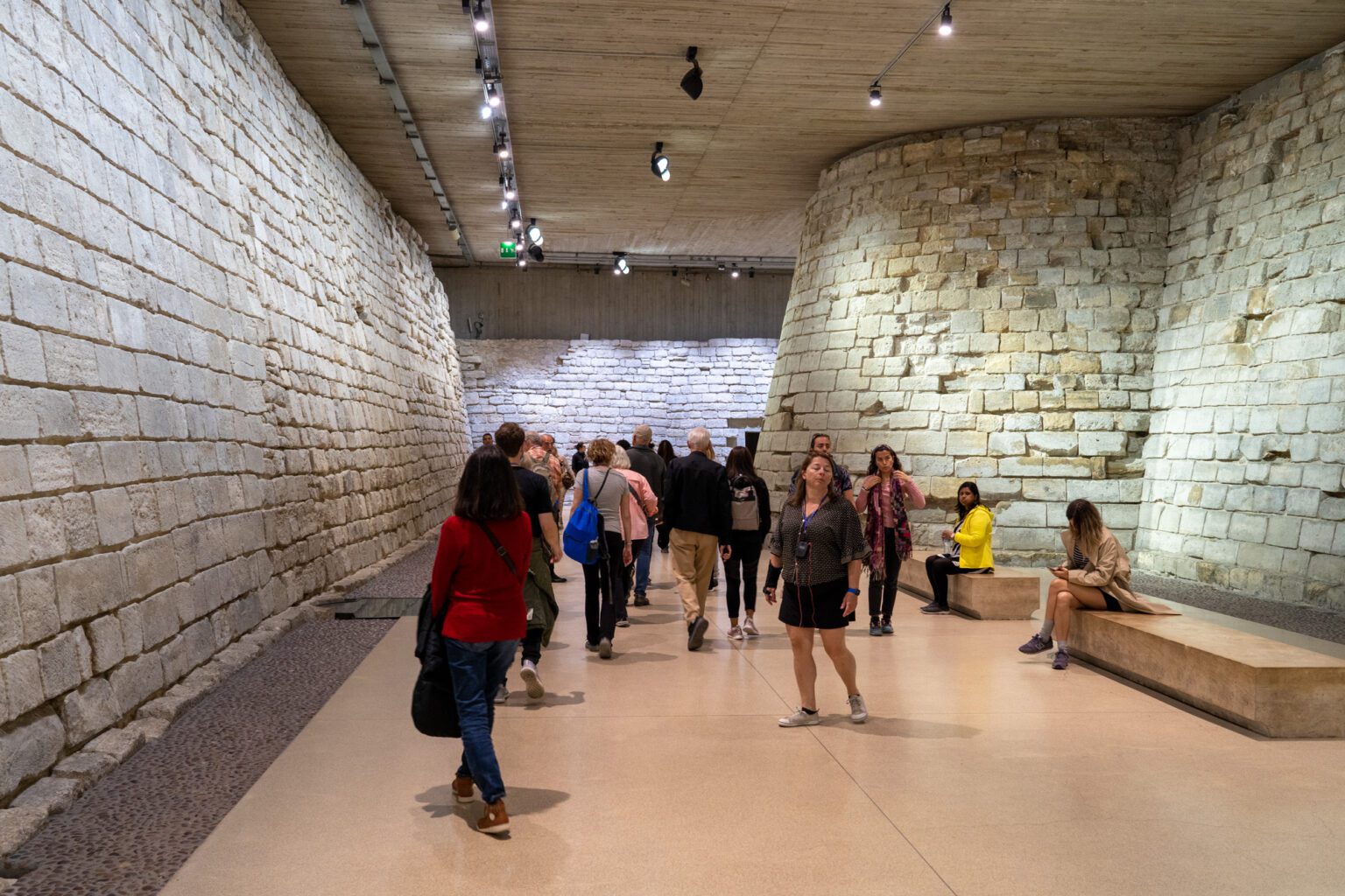 Closing Time At The Louvre With Take Walks (Complete Review)