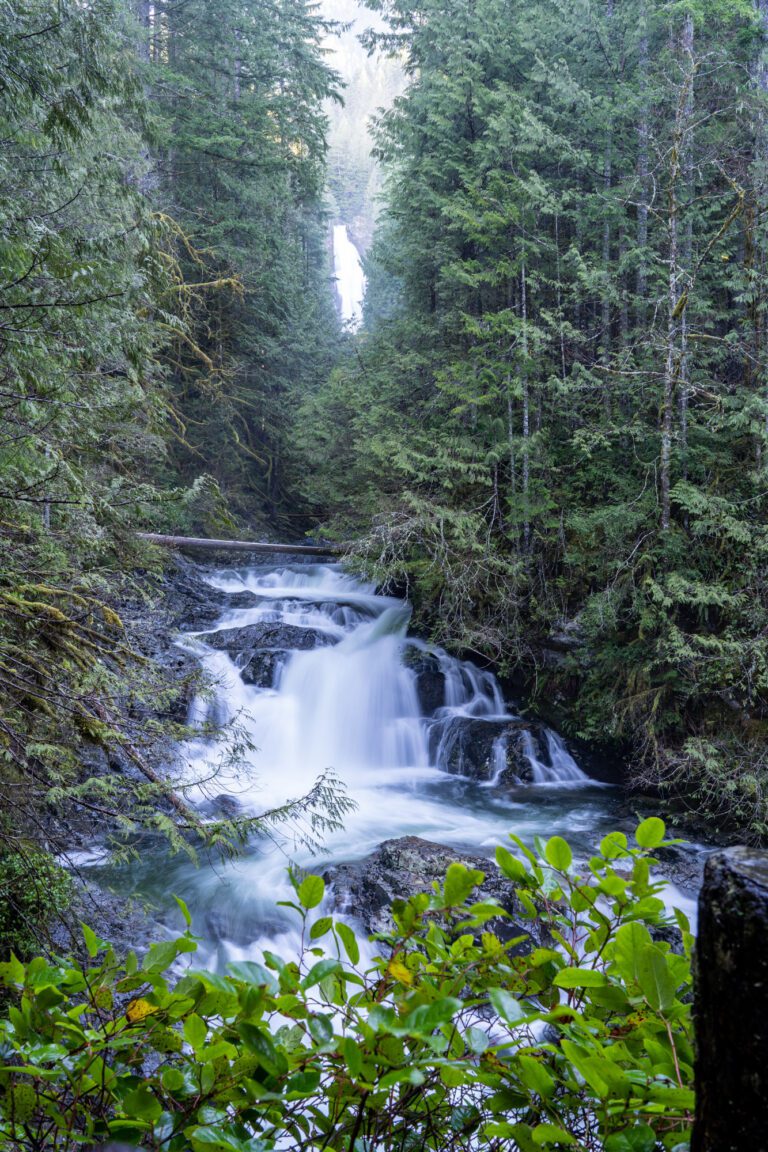 How To Hike The Amazing Wallace Falls Trail (3 Waterfalls!)