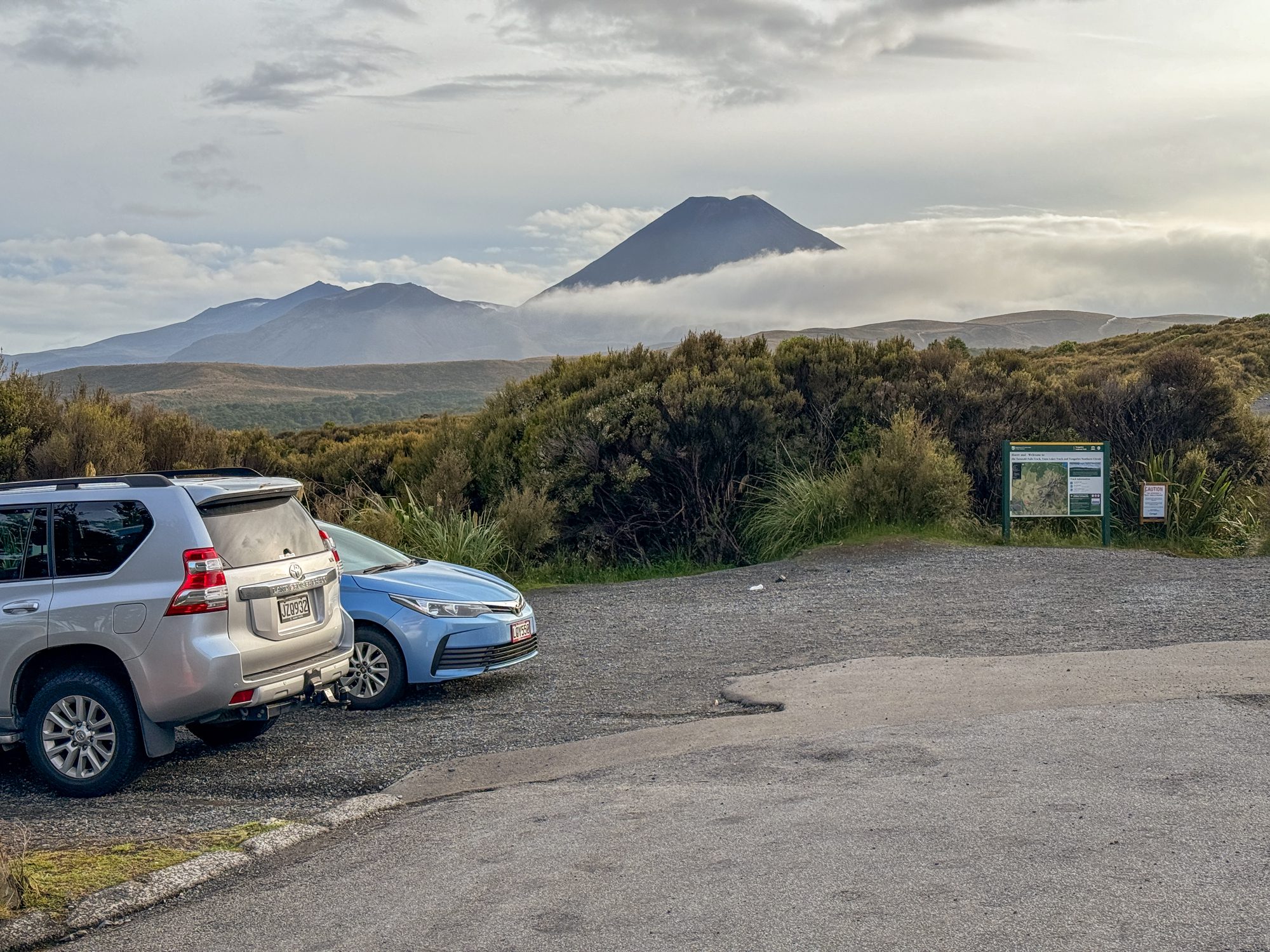 How To Hike The Tama Lakes Track In Tongariro National Park
