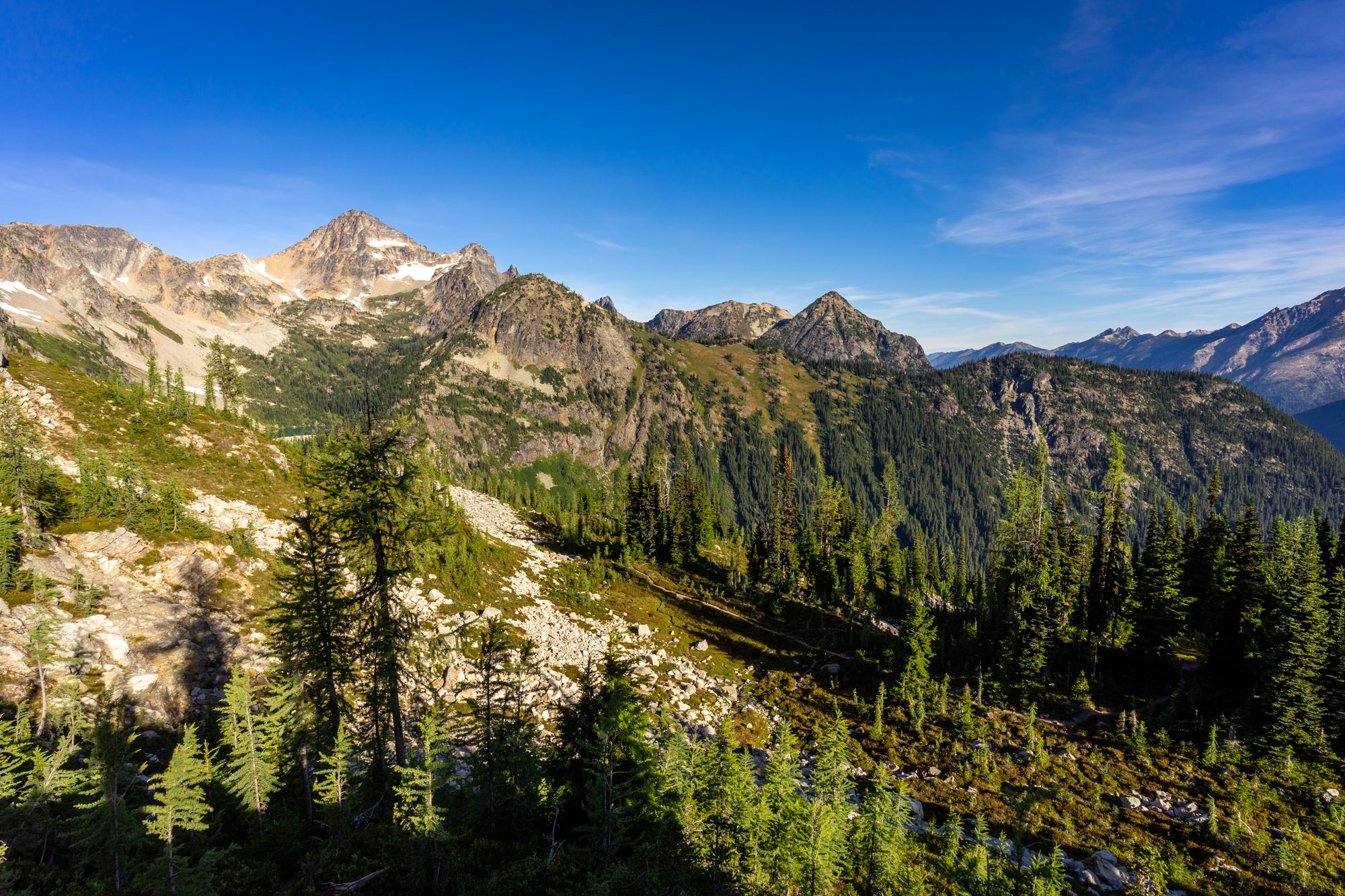 Hiking The Maple Pass Trail: A Complete Guide