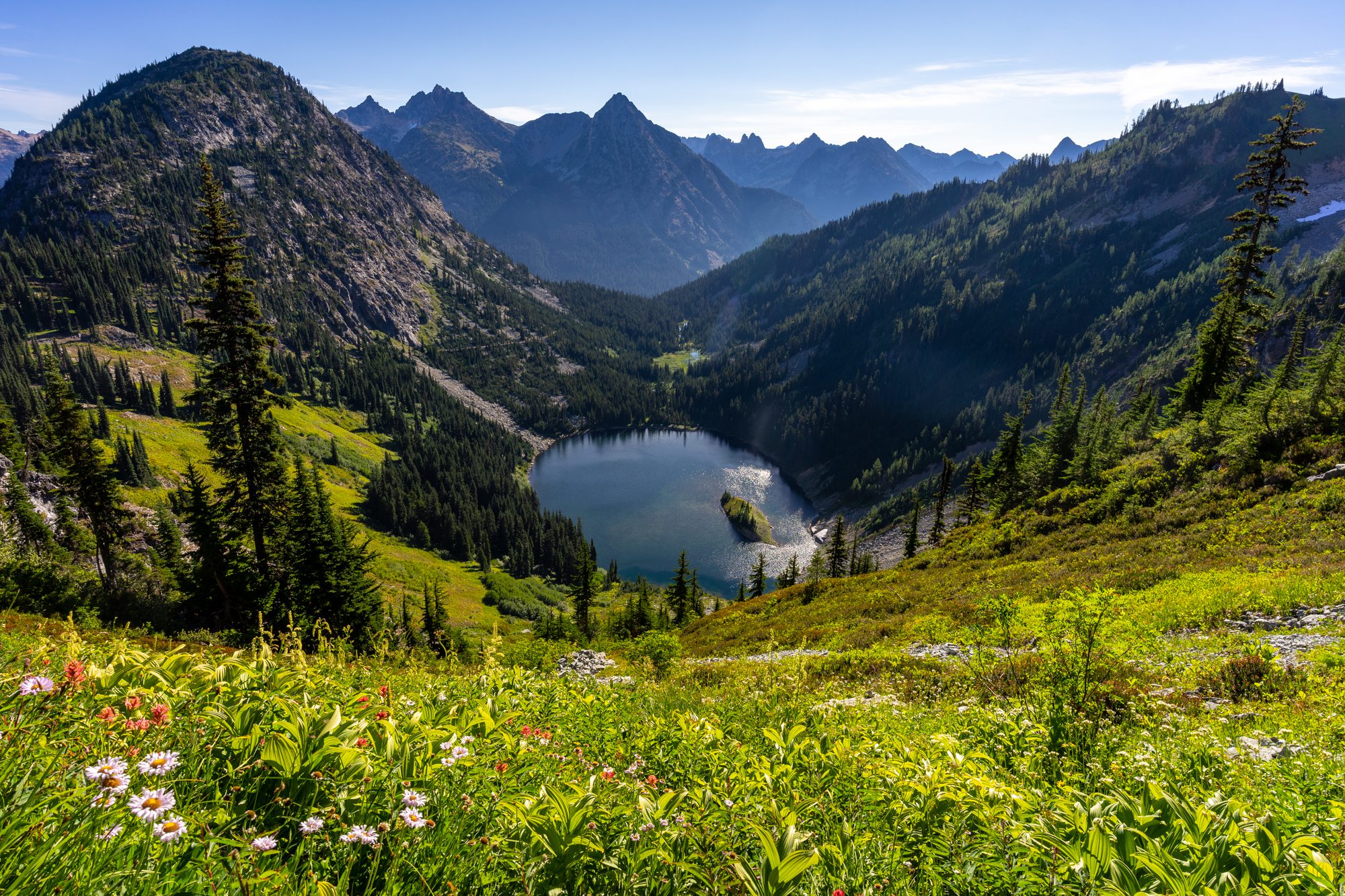 Hiking The Maple Pass Trail: A Complete Guide