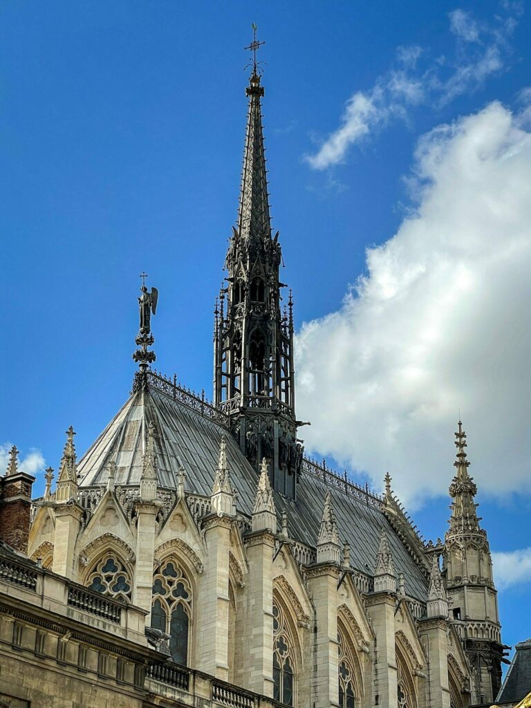 Where To Stay In Paris: A Complete Guide For First Timers