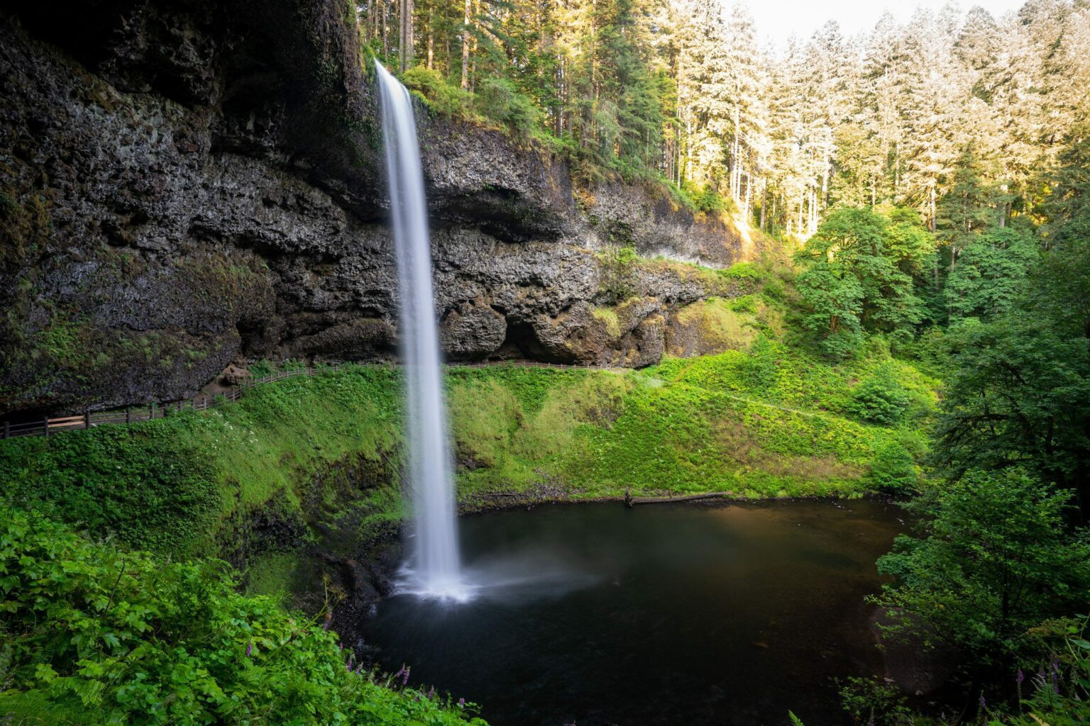 The Trail Of Ten Falls In Oregon: Complete Hiking Guide