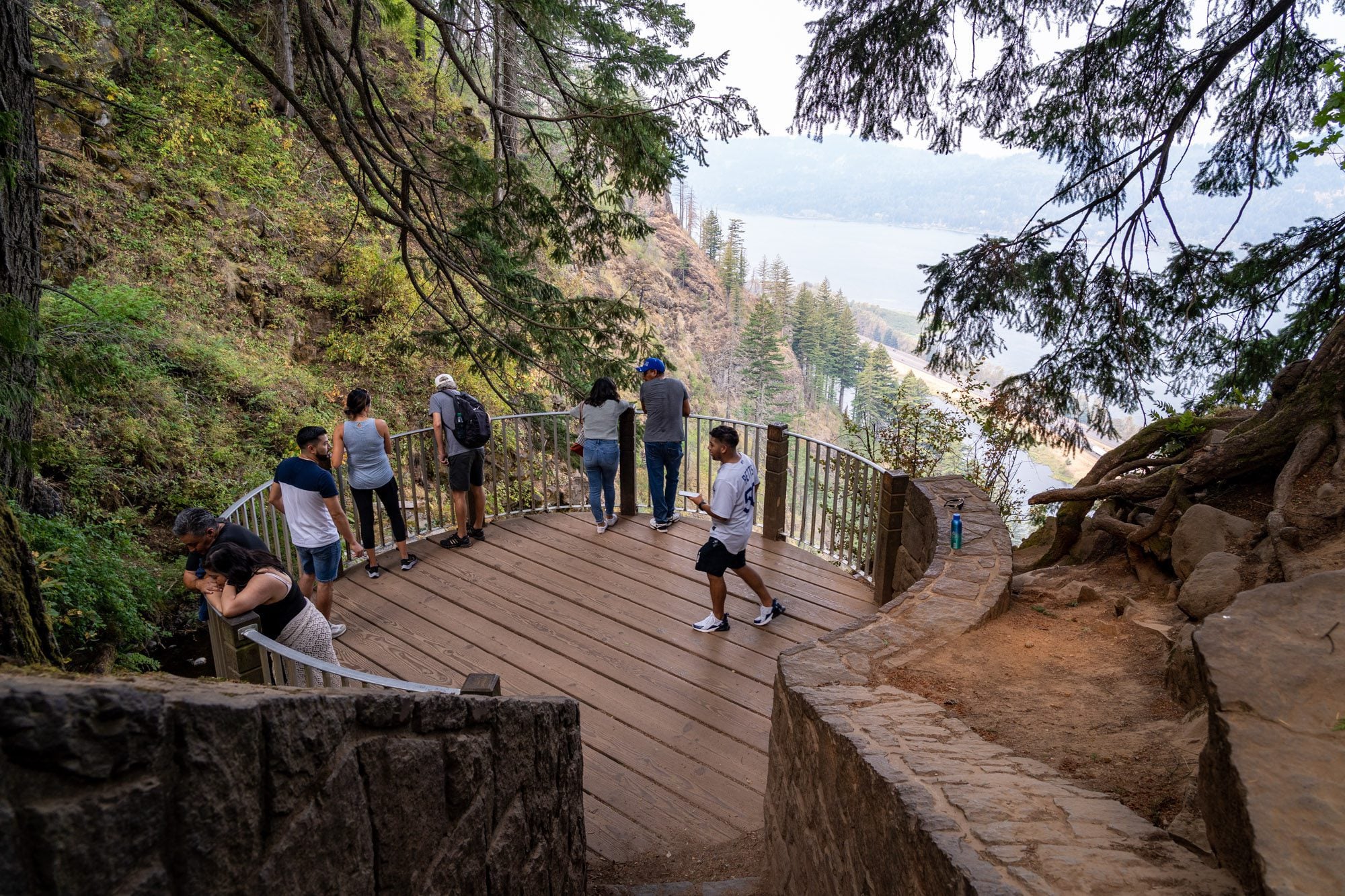The Multnomah – Wahkeena Falls Loop: A Complete Guide