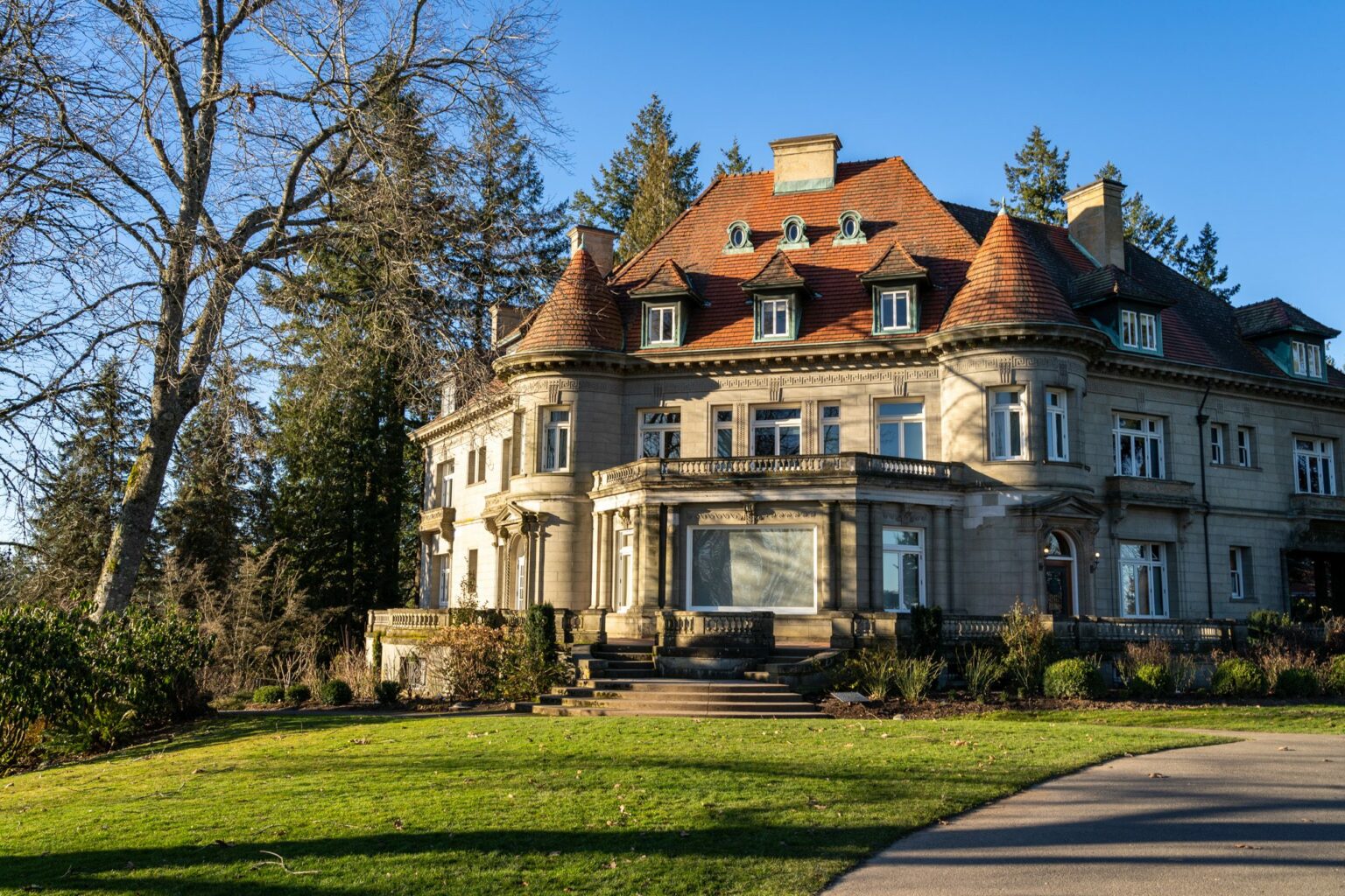 Hiking To Pittock Mansion: A Complete Trail Guide